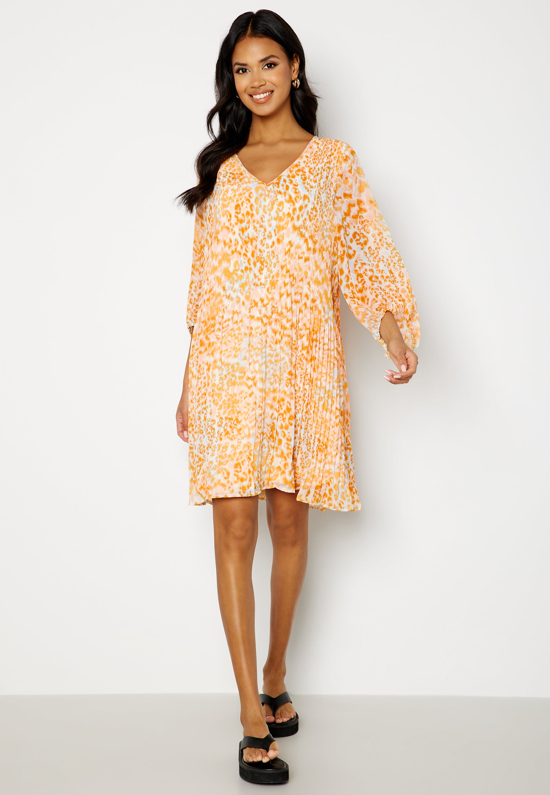 Ichi – Nafuna Dress – campaign-outlet – Beige